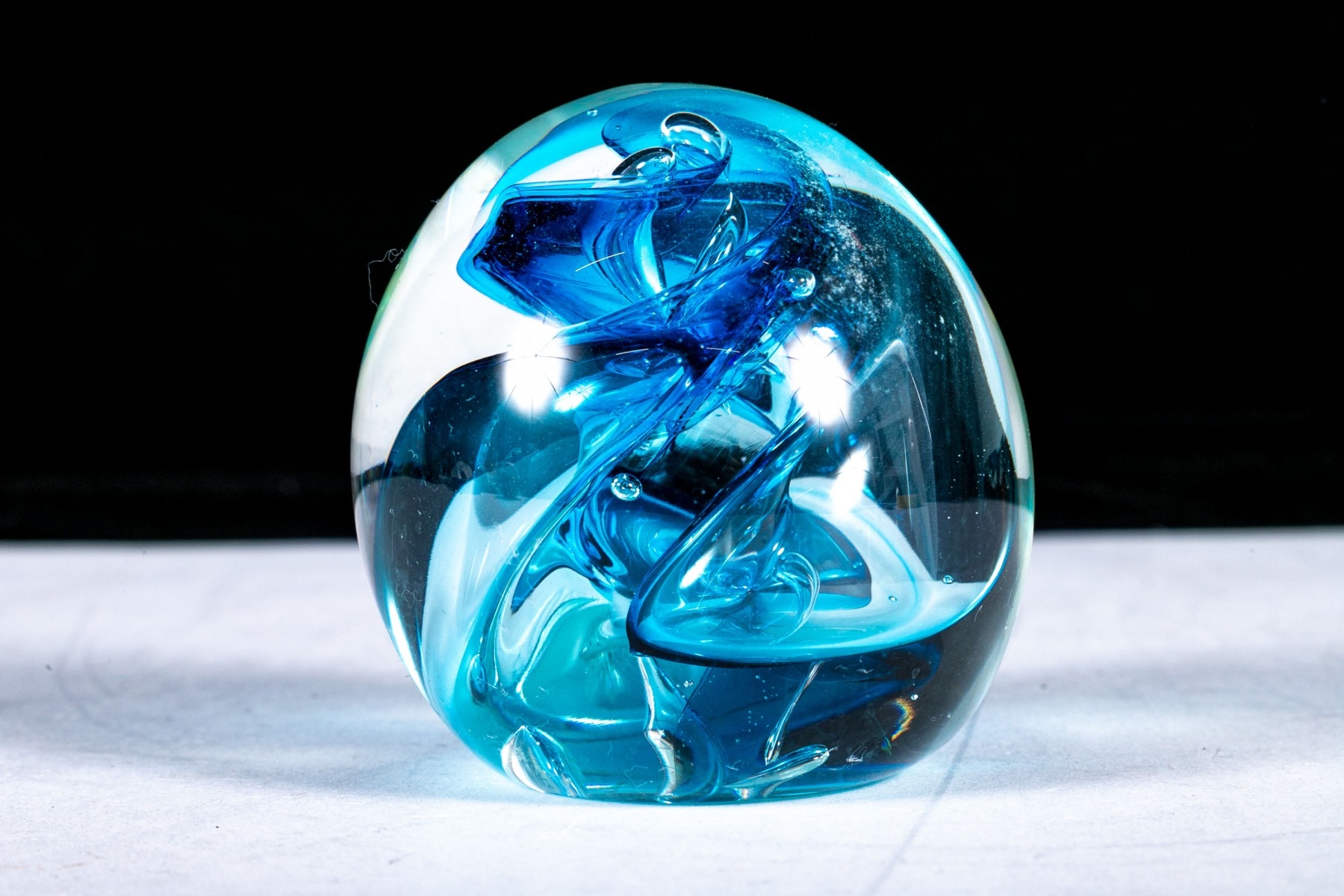 Jim Karg | Paperweight in stout egg shape, displaying beautifully ...