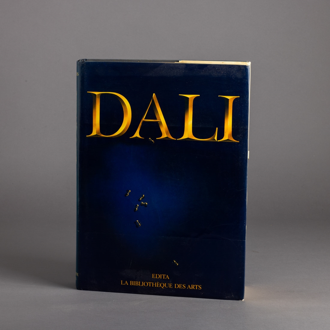 Salvador Dalí | Catálogo profusamente ilustrado da obra do artista por ...