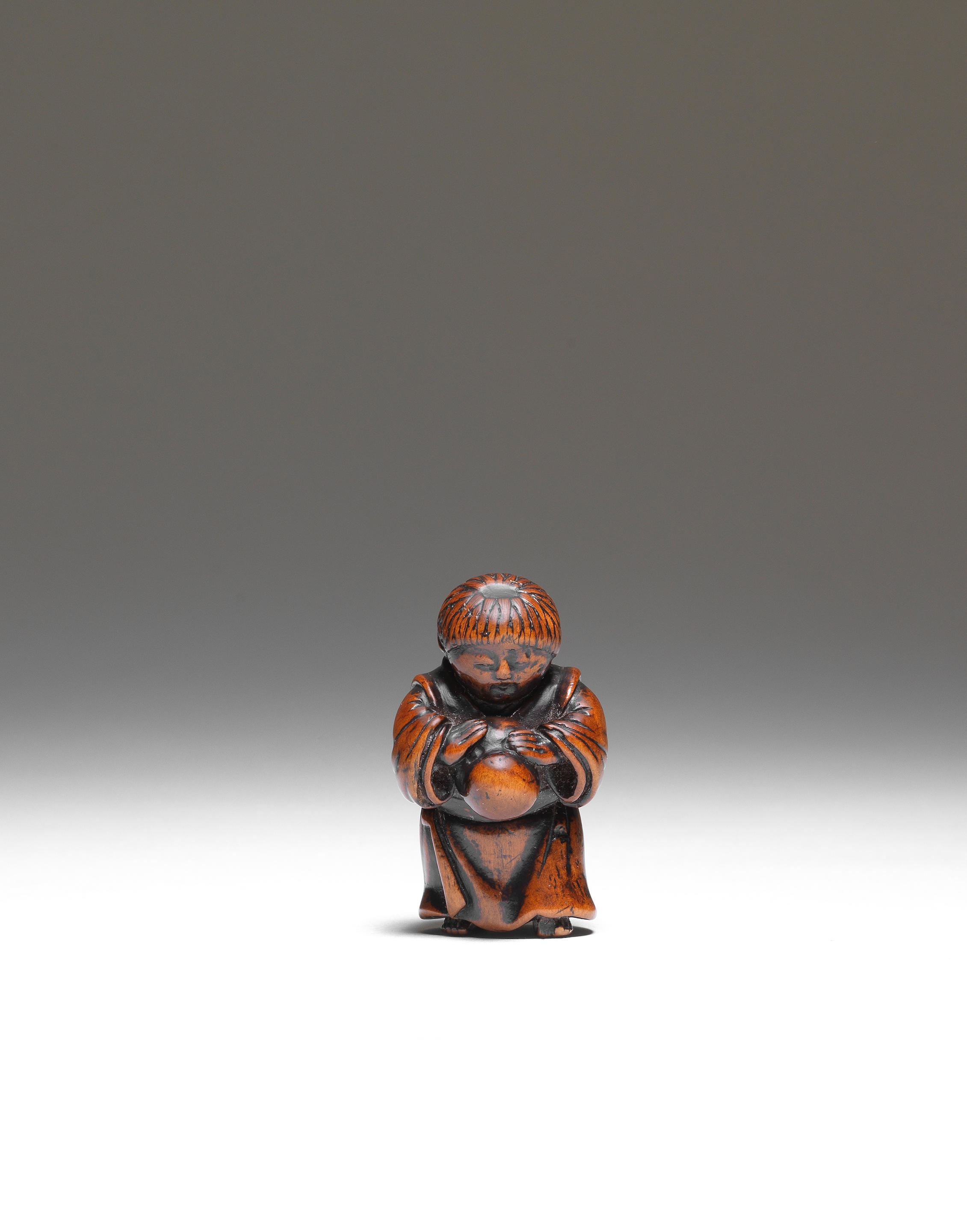 Masanao | NETSUKE EN BOIS REPRESÉNTANT UN ENFANT TENANT UN MASQUE (Late ...