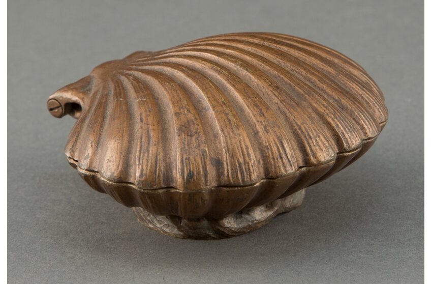 Franz Xaver Bergmann | Naughty Clam Shell Figure (Circa 1900) | MutualArt