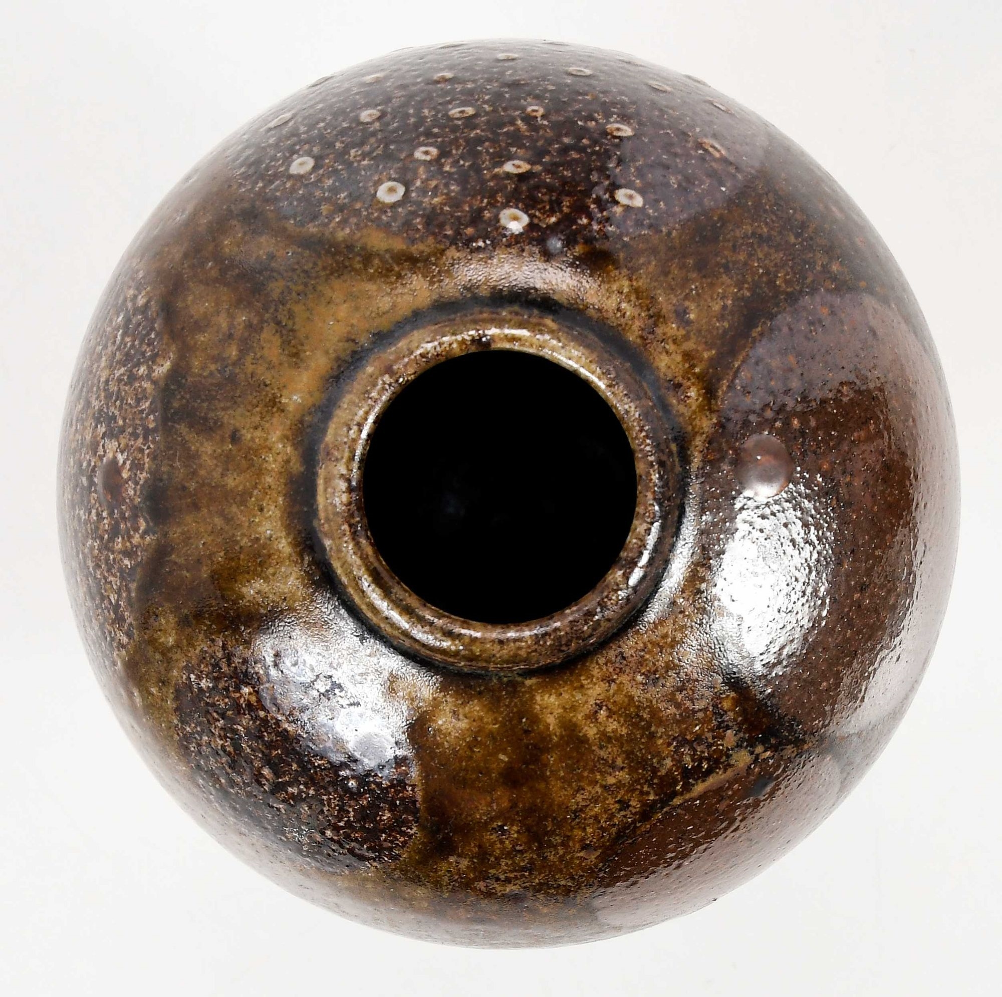 Mark Hewitt | Vase | MutualArt