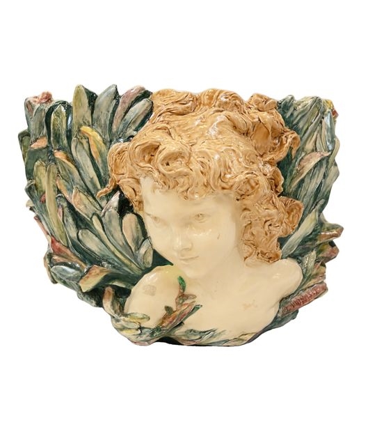 Luca Madrassi | Importante jardinière en faïence à décor d'oiseaux ...