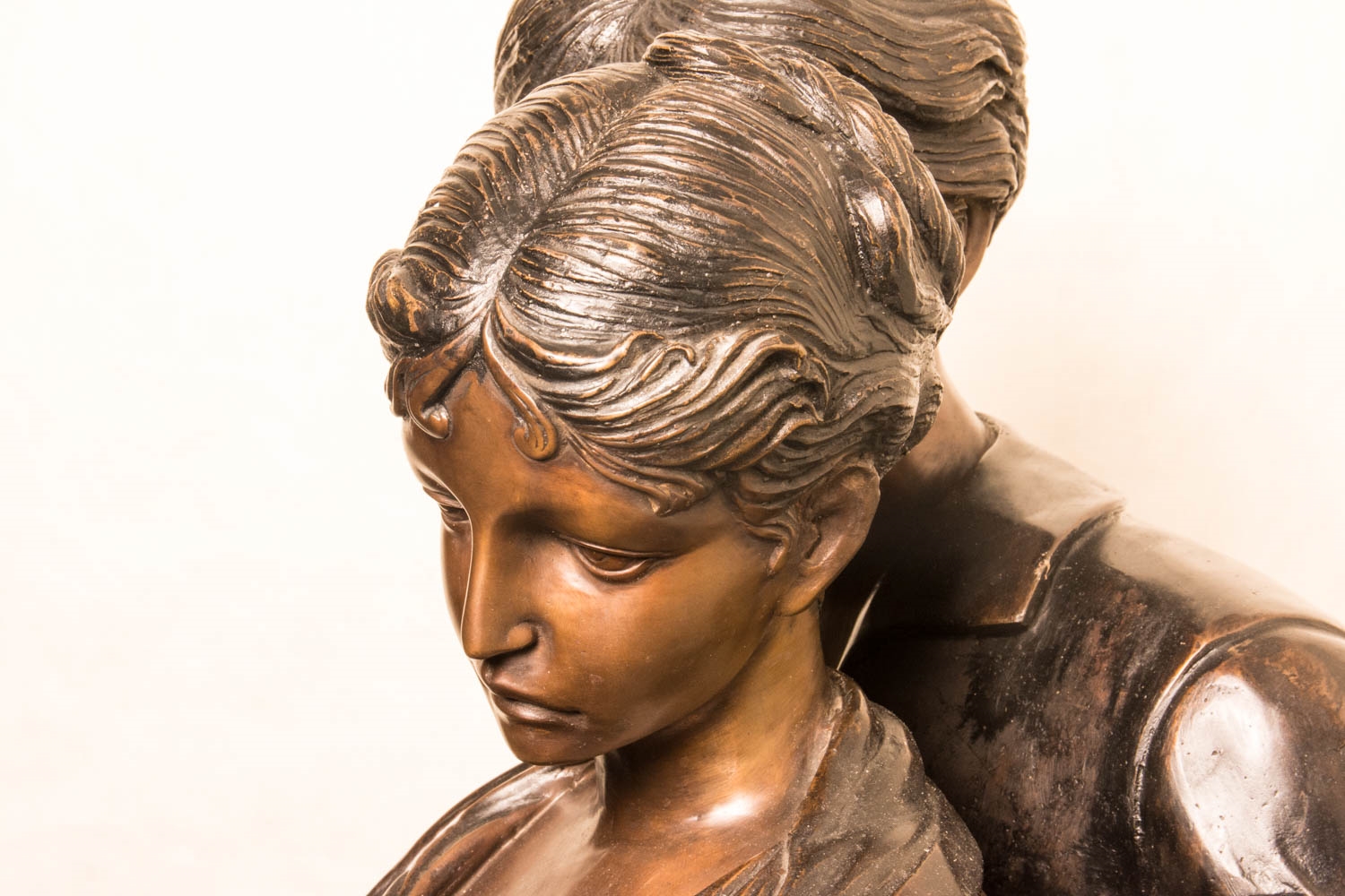 Luca Madrassi | Bronzefigur Liebespaar | MutualArt