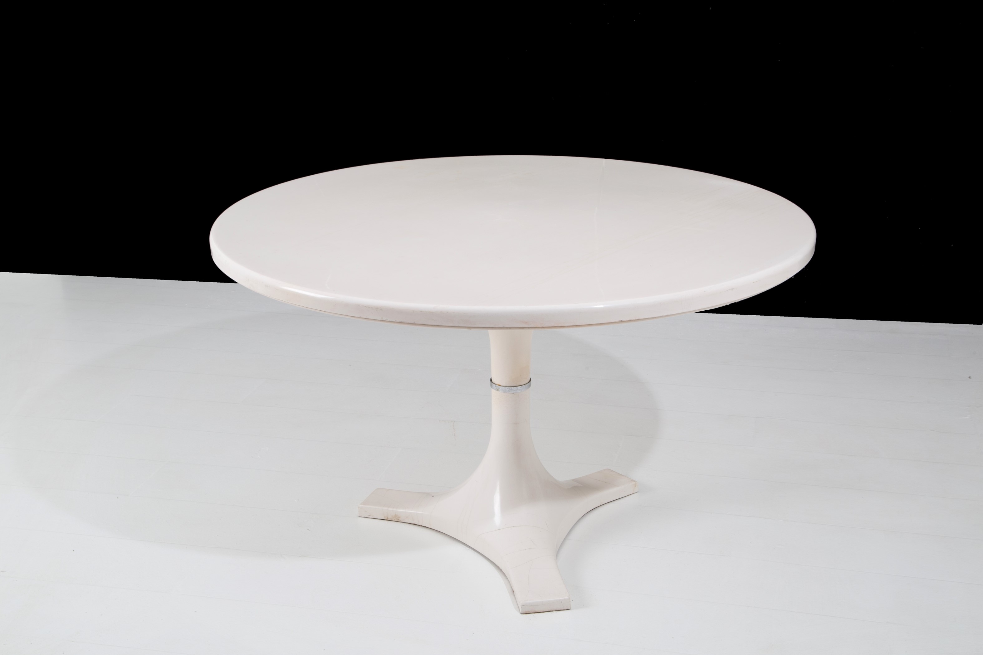 Ignazio Gardella | Table mod. 4997 for KARTELL | MutualArt