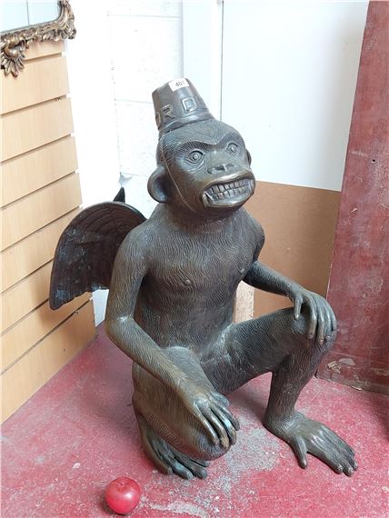 DR Dublin | Flying Monkey statue | MutualArt