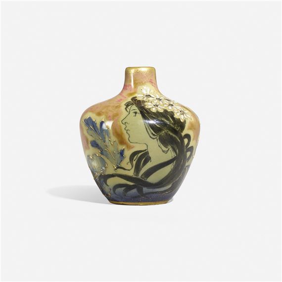 Riessner, Stellmacher & Kessel | Amphora portrait vase (Circa 1900 ...