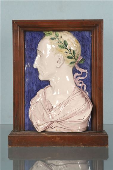 Della Robbia Pottery | Buste de Jules Cesar, XIXe siècle | MutualArt