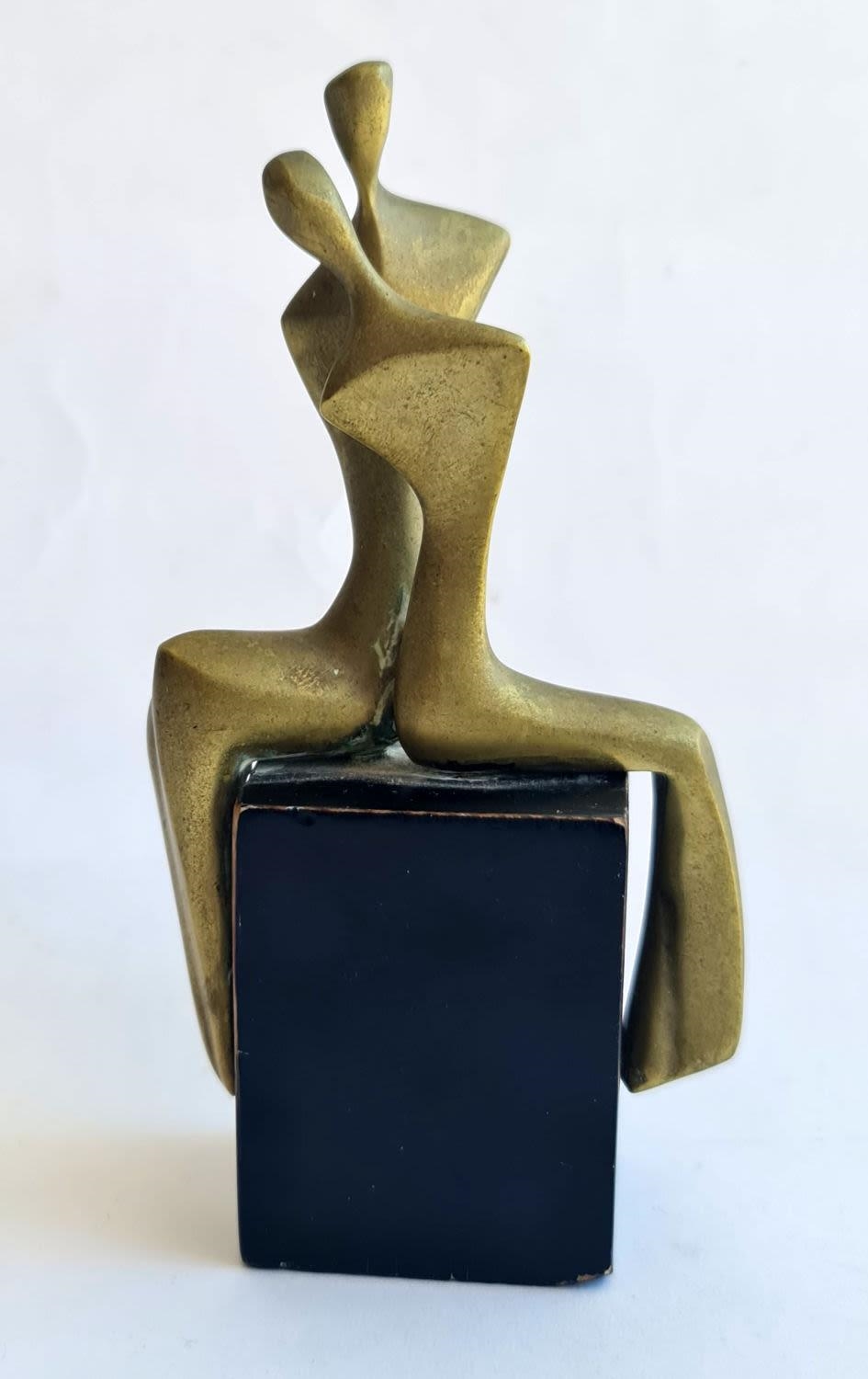 Itzik Ben Shalom | Couple (1945) | MutualArt