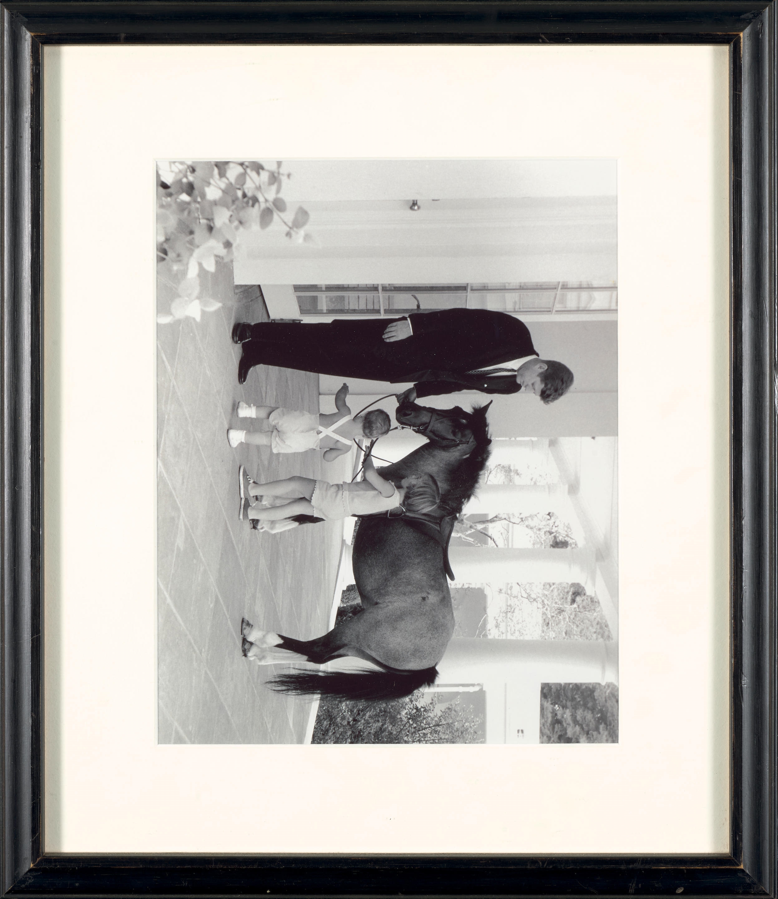 Robert Leroy Knudsen | President John F. Kennedy with his Children and ...