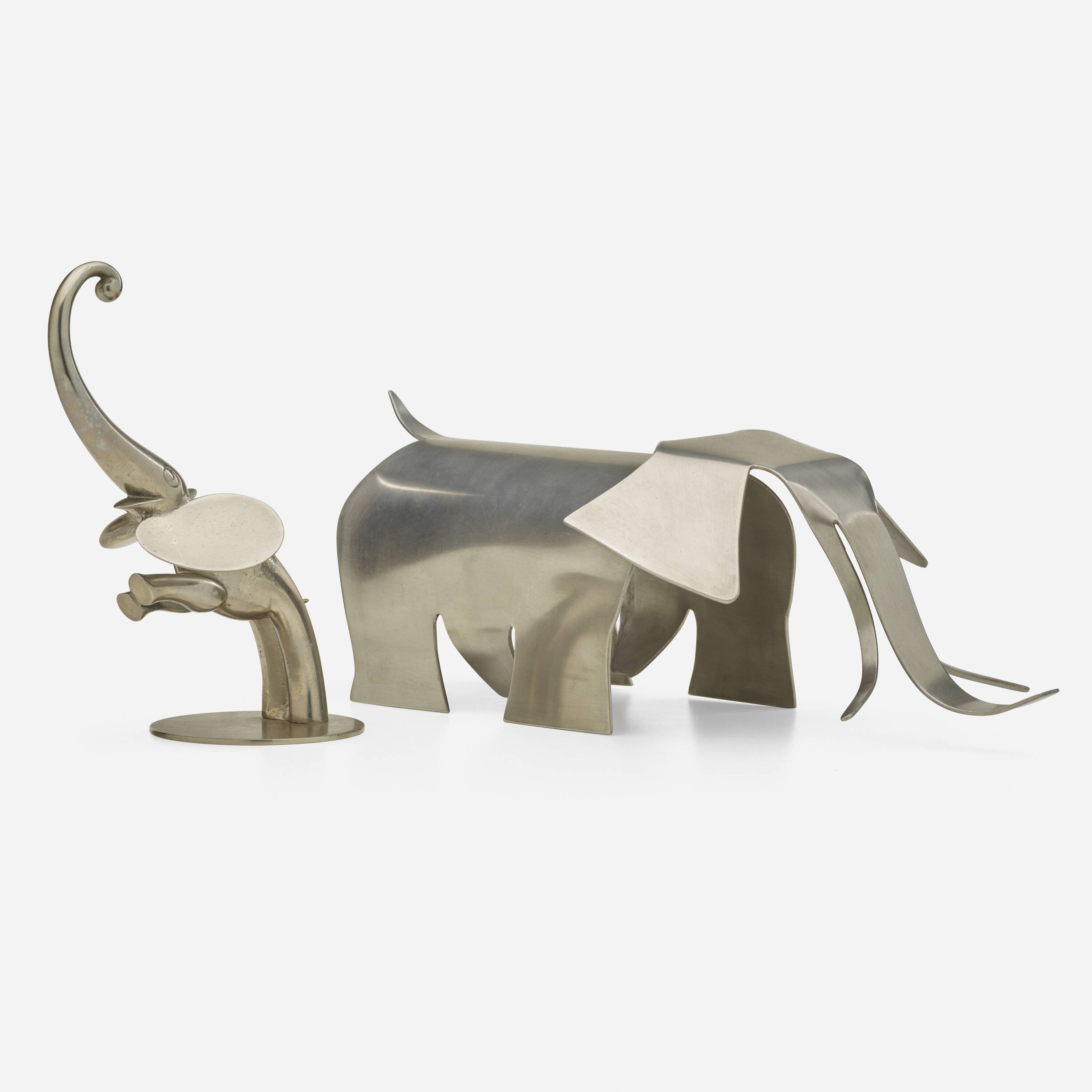 Hagenauer Werkstätten | Elephants, set of two (Circa 1935) | MutualArt