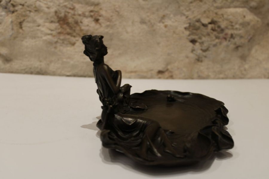 Milo Martin | 11cm and L | MutualArt