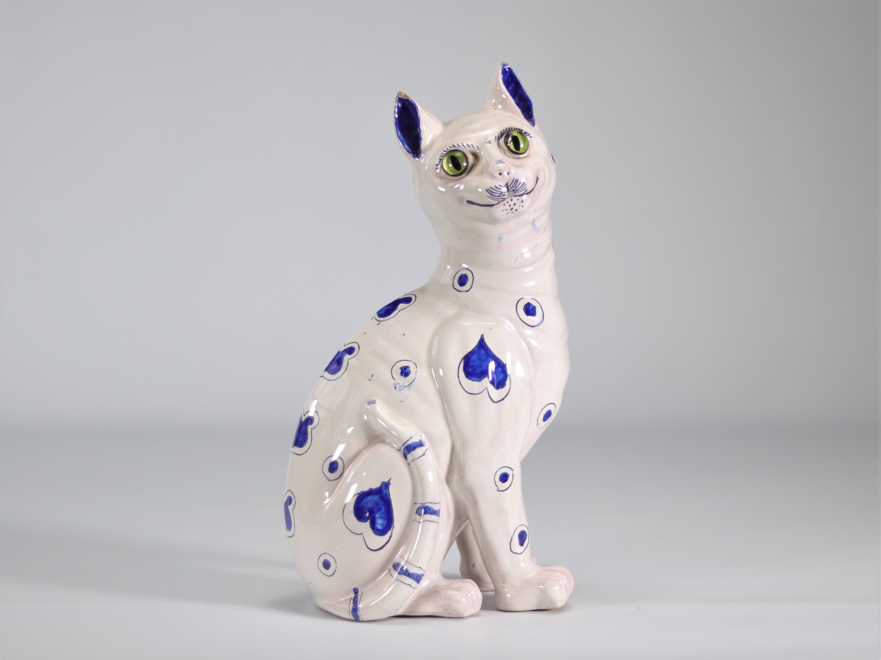 Emile Gallé | Cat and sulphide eyes | MutualArt