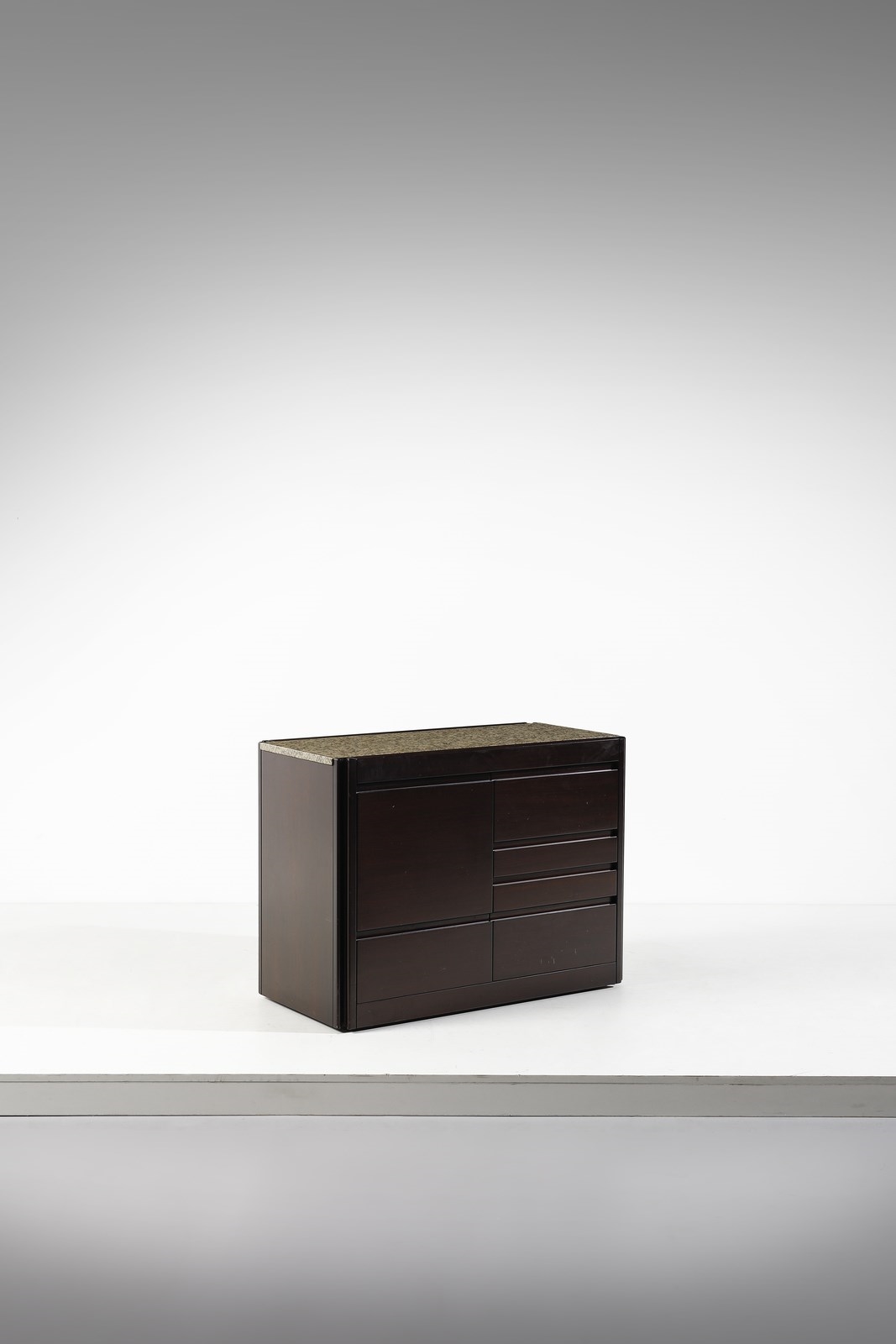 Angelo Mangiarotti | 4d bar cabinet for Molteni (1964) | MutualArt