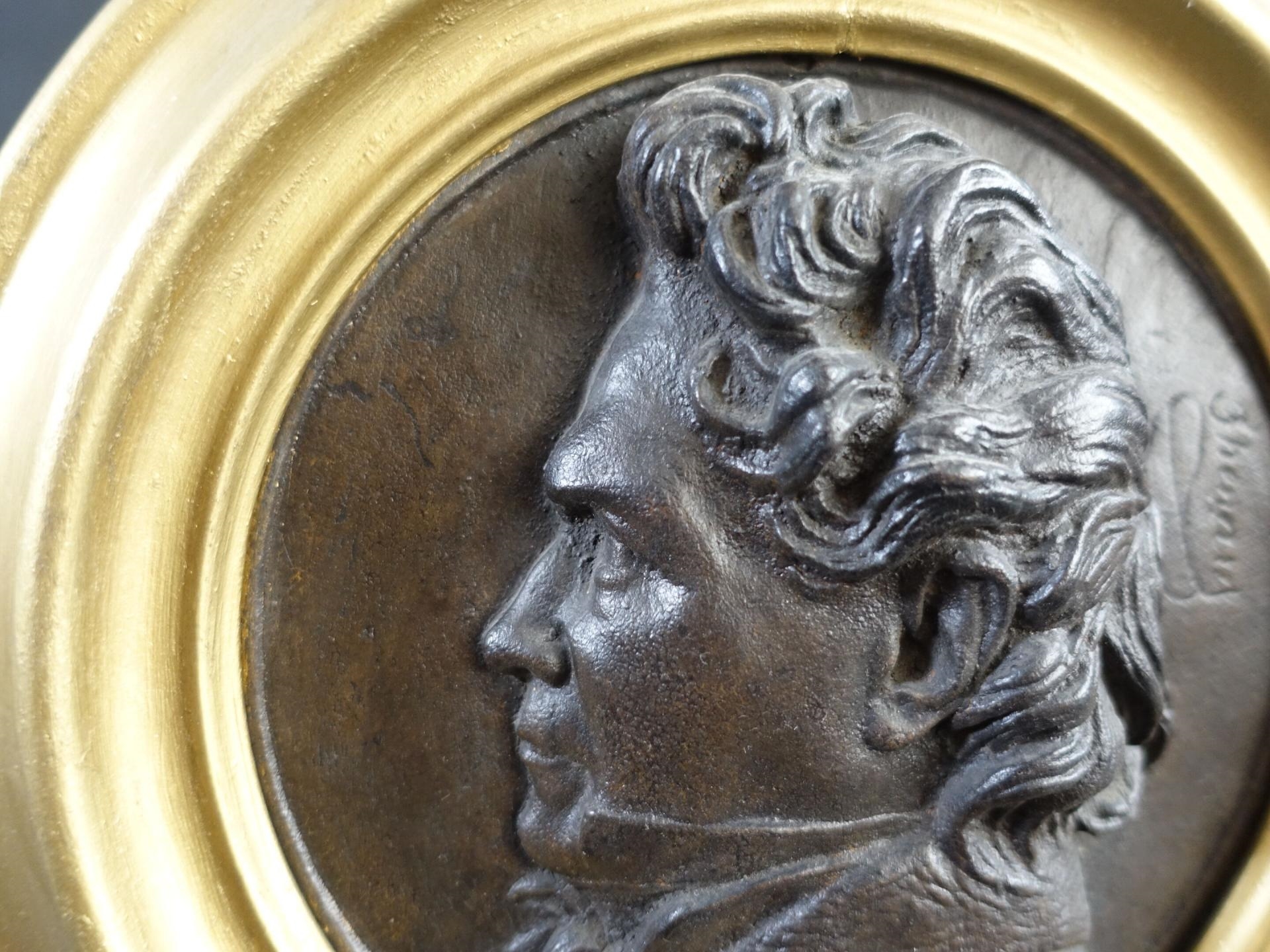 Pierre Jean David d'Angers | Portrait de profil de Thénard (1838 ...