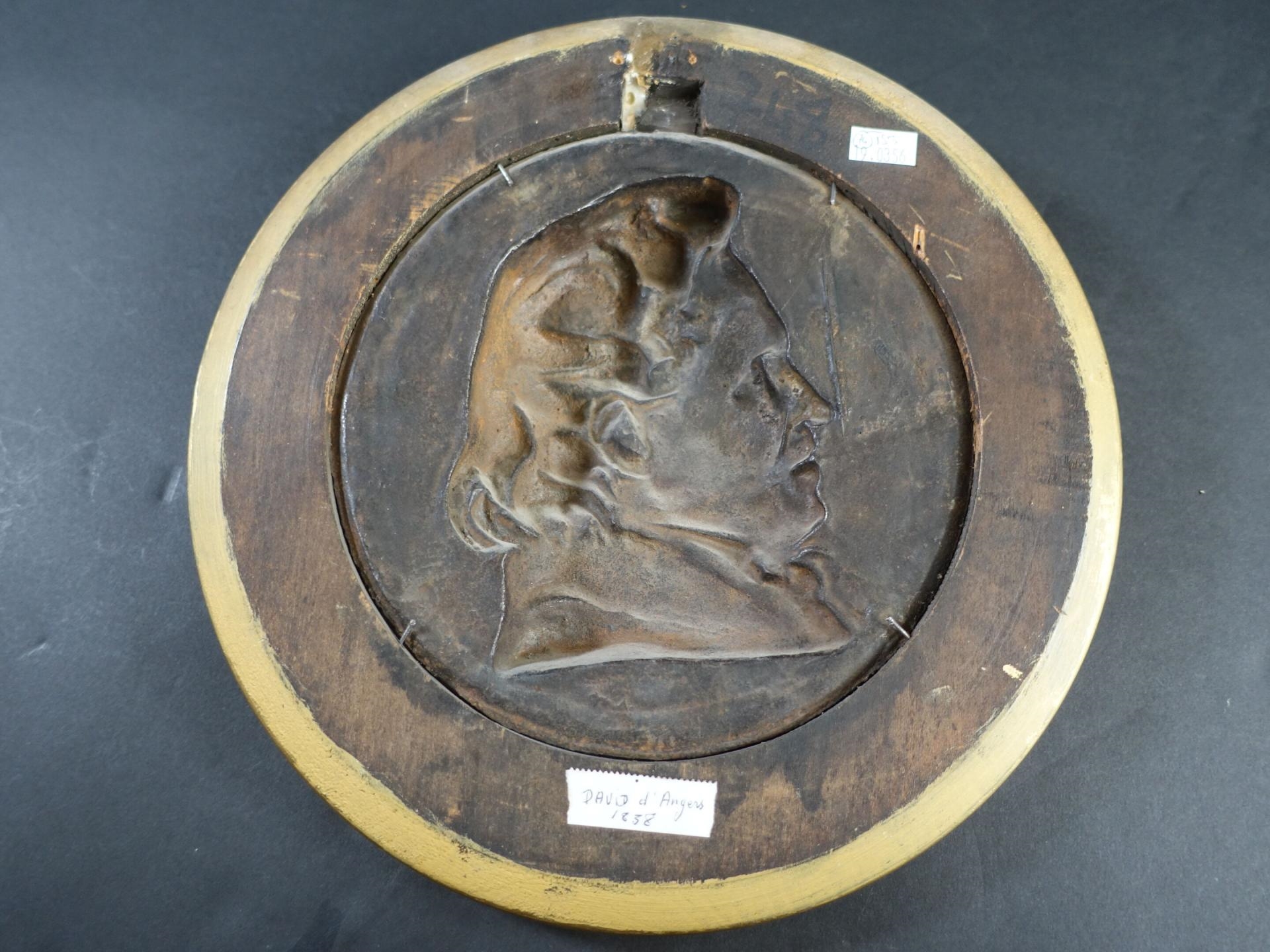 Pierre Jean David d'Angers | Portrait de profil de Thénard (1838 ...
