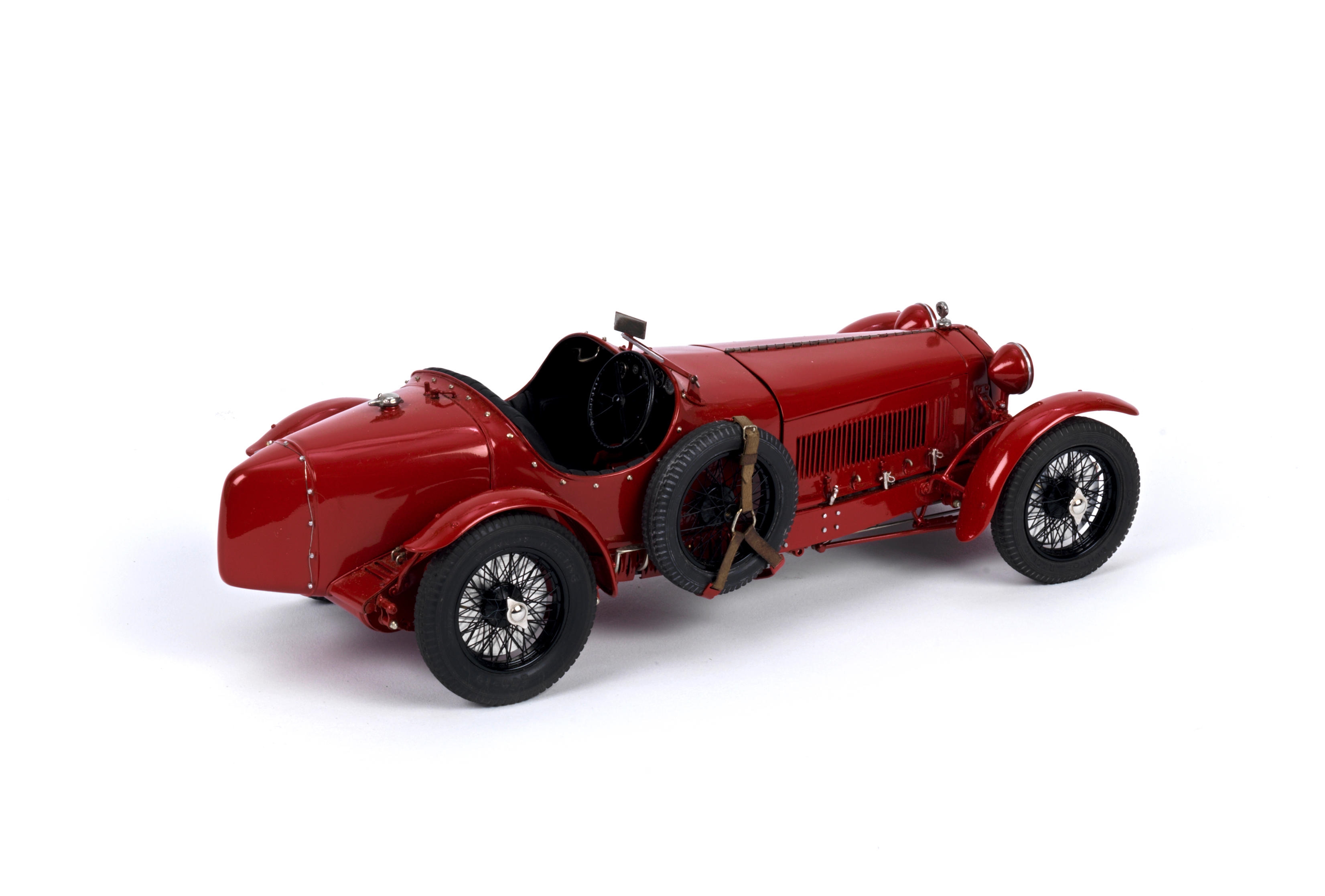 Gerald Wingrove | A 1:15 scale model of a 1933 Alfa Romeo 8C 2300 Monza ...