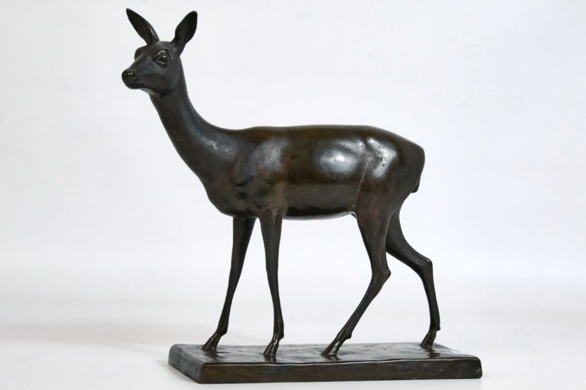 Wilhelm Schade | STEHENDES REH | MutualArt