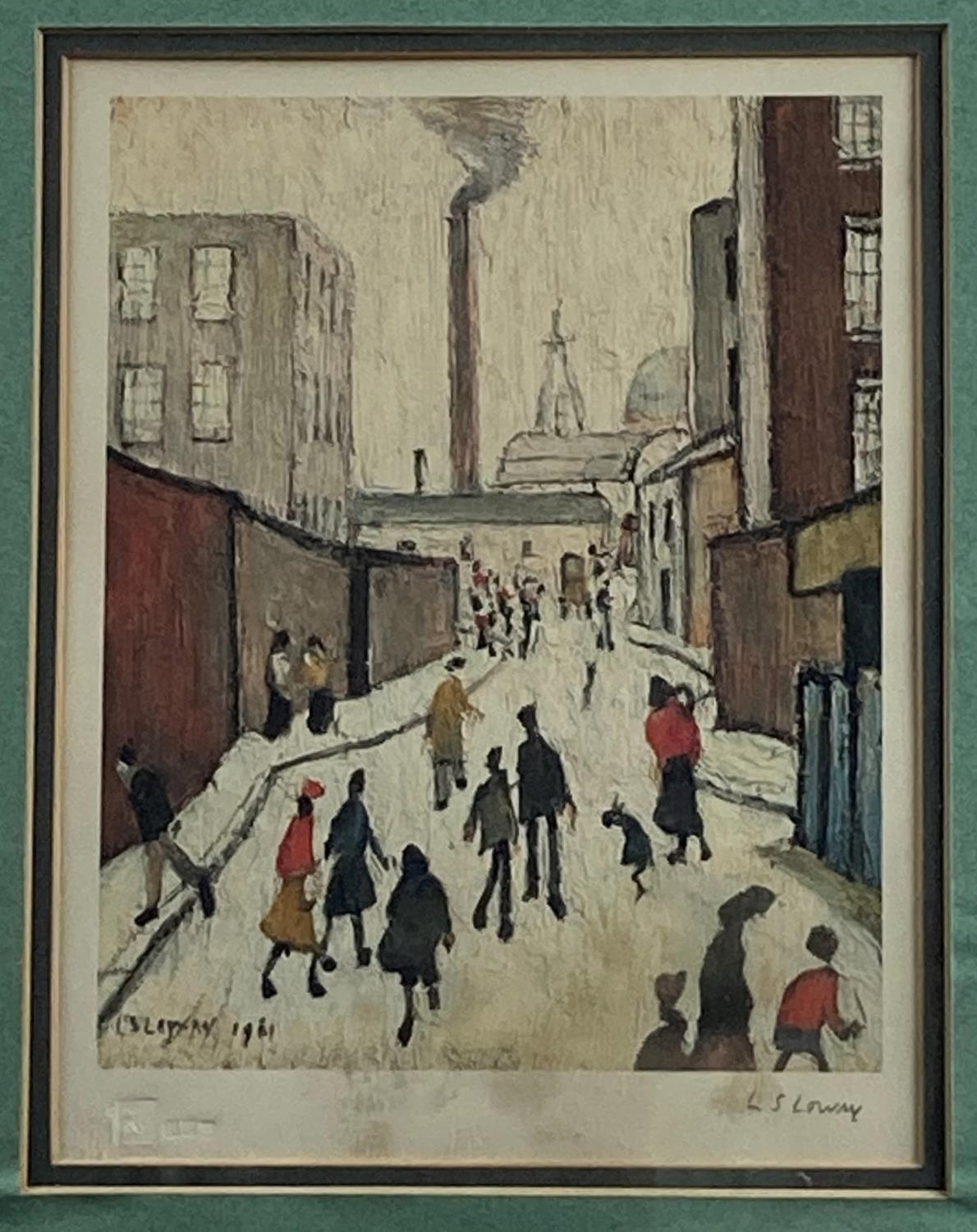 Laurence Stephen Lowry | Street Scene | MutualArt