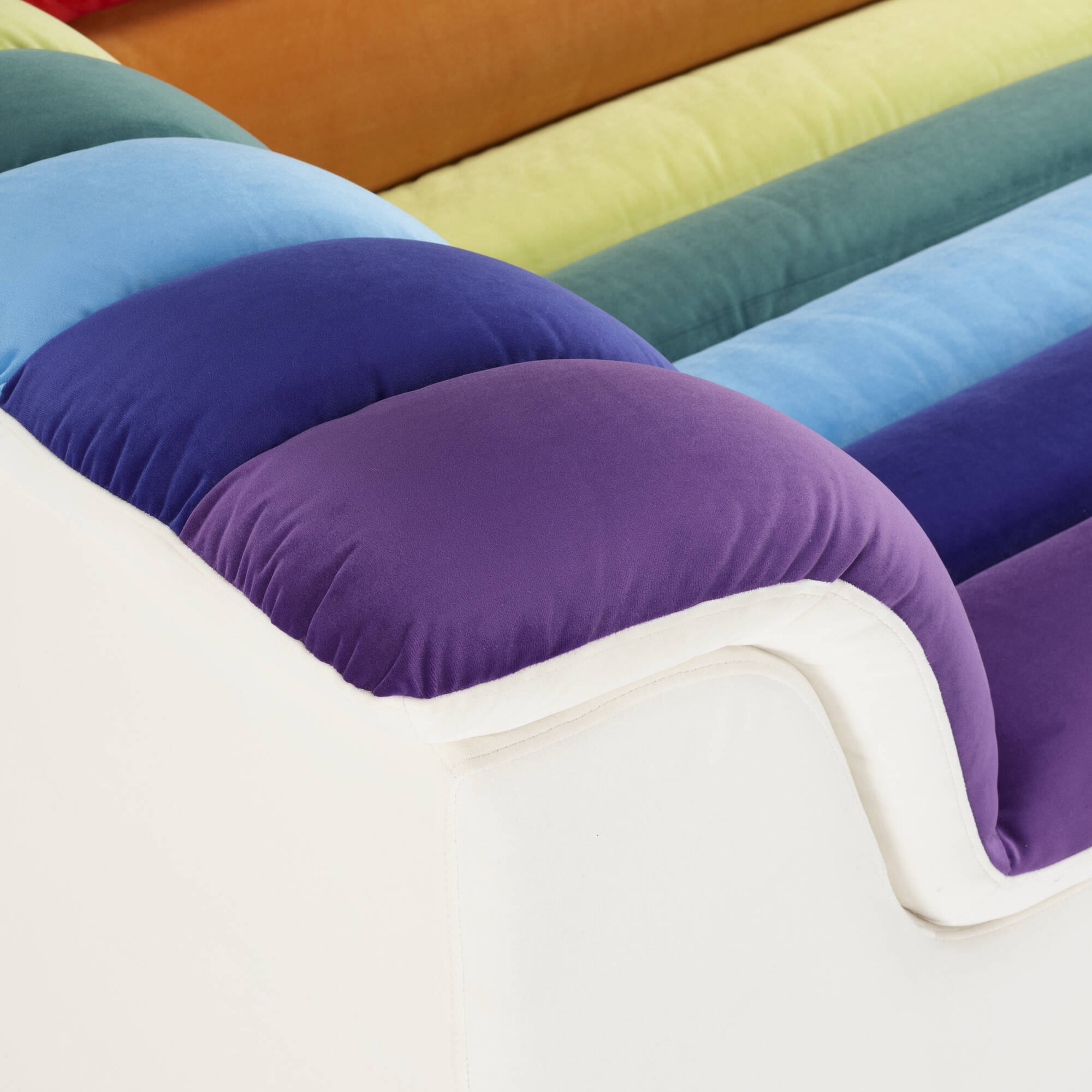 Sarah Ellison | Float sofa (2023) | MutualArt