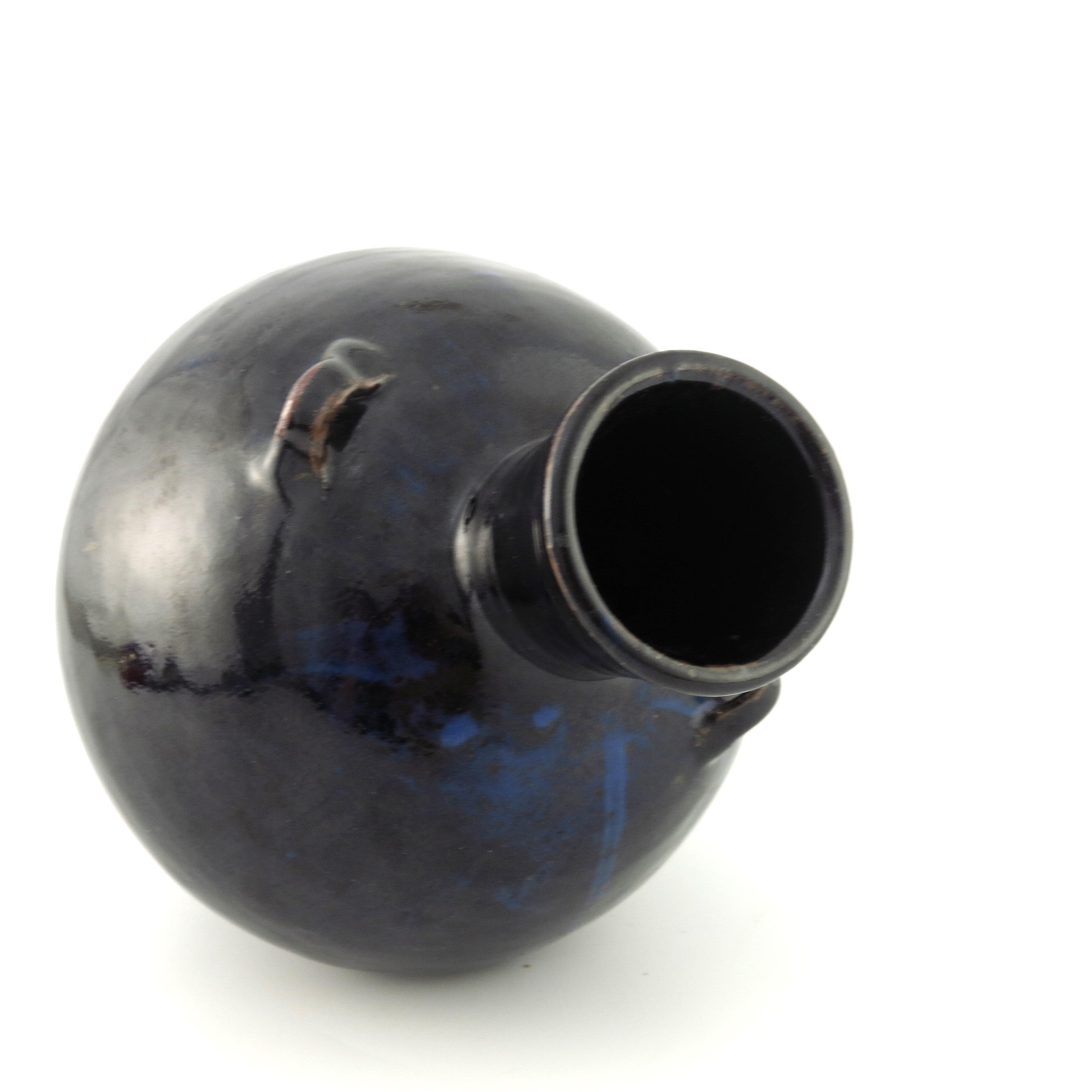 Ray Finch | Twin handled vase | MutualArt
