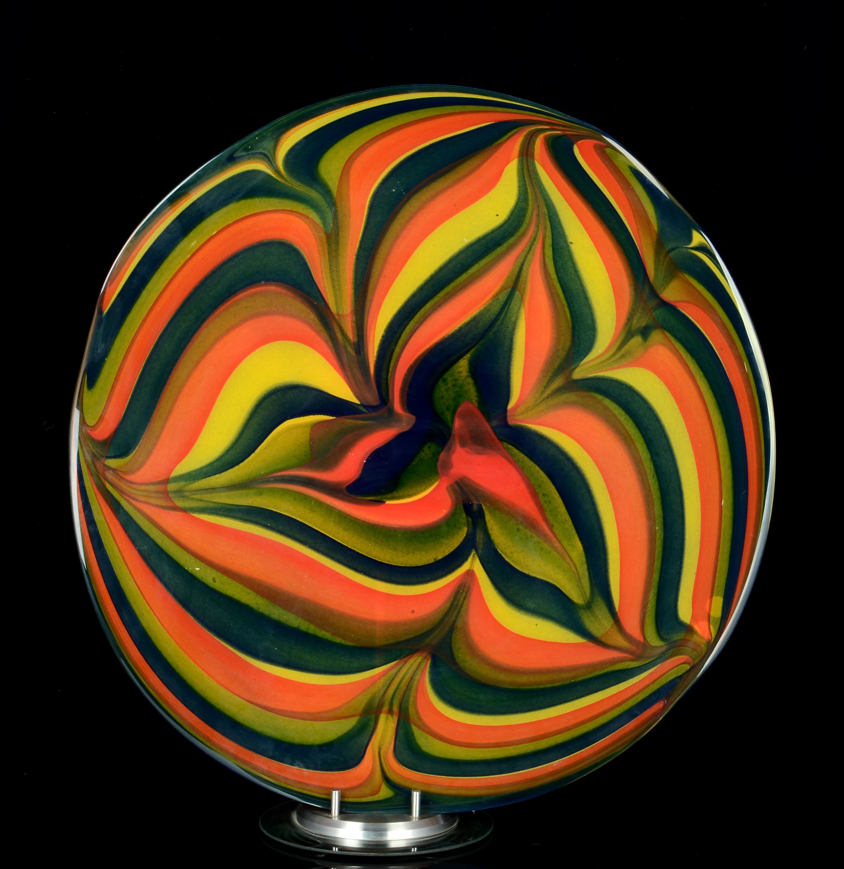 Liz Lacey | Large Liz Lacey hand blown glass platter (2004) | MutualArt