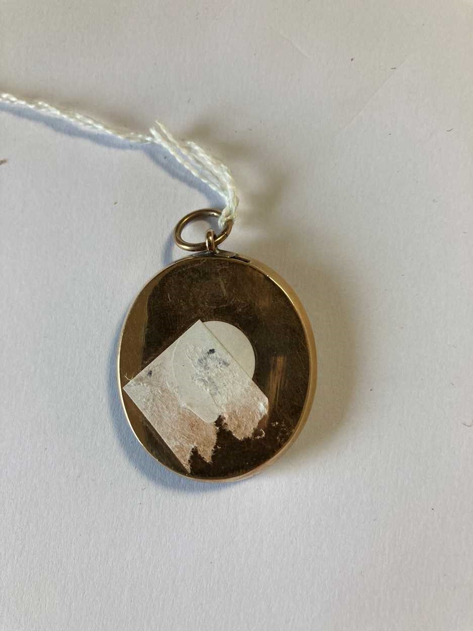 Thomas Redmond | Portrait miniature of a gentleman | MutualArt