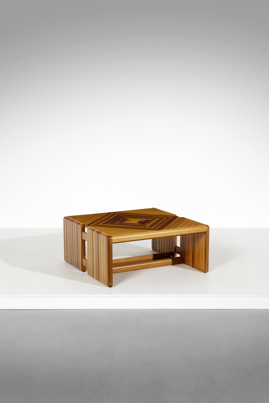 Tobia & Afra Scarpa | Coffee table | MutualArt