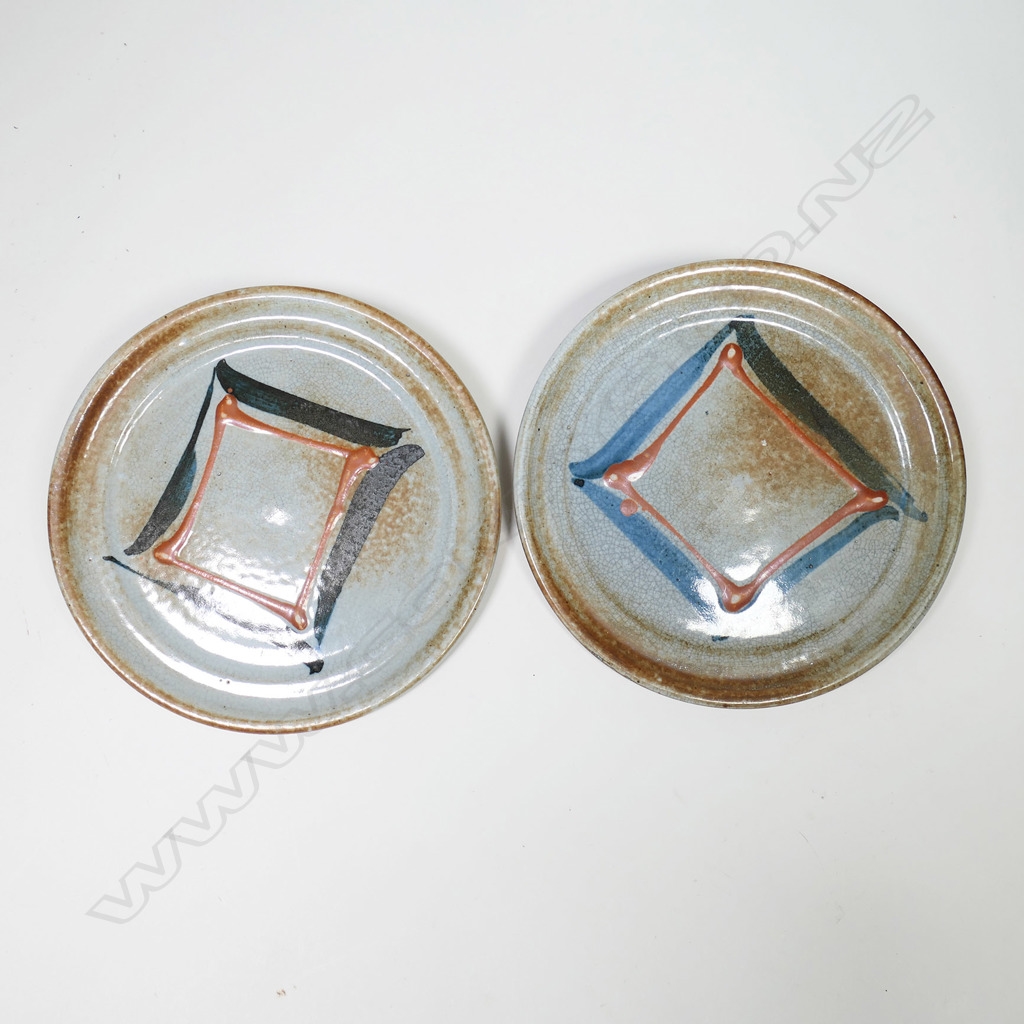 Barry Hockenhull | Two Barry Hockenhull pottery plates | MutualArt