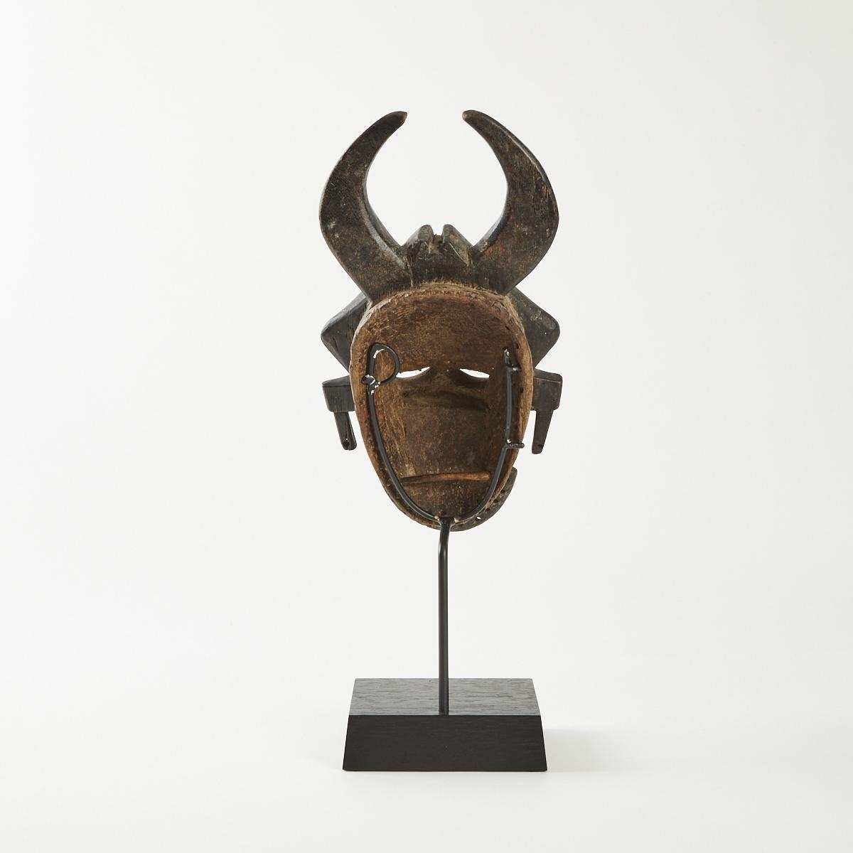 African School | A Kulongo Mask | MutualArt
