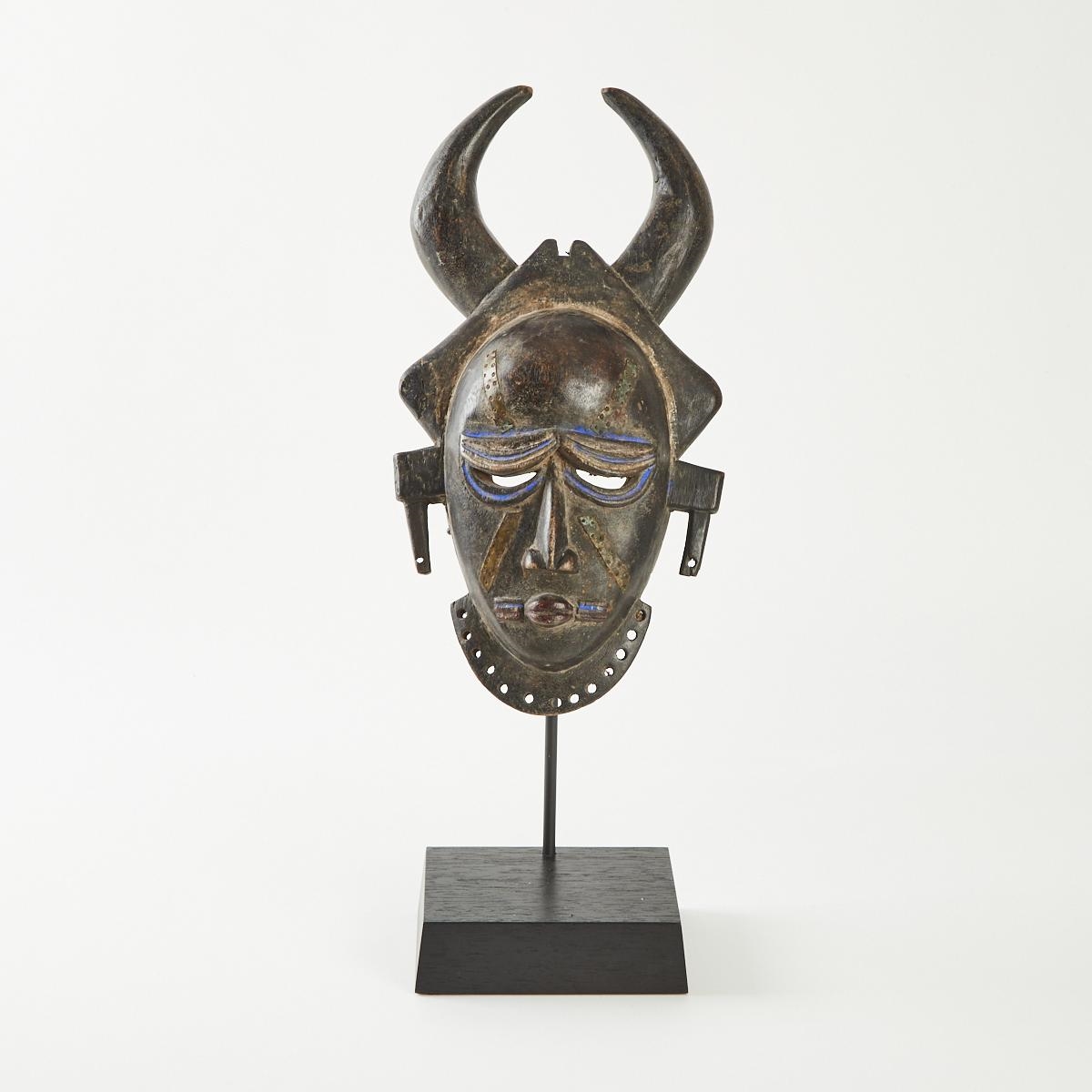 African School | A Kulongo Mask | MutualArt