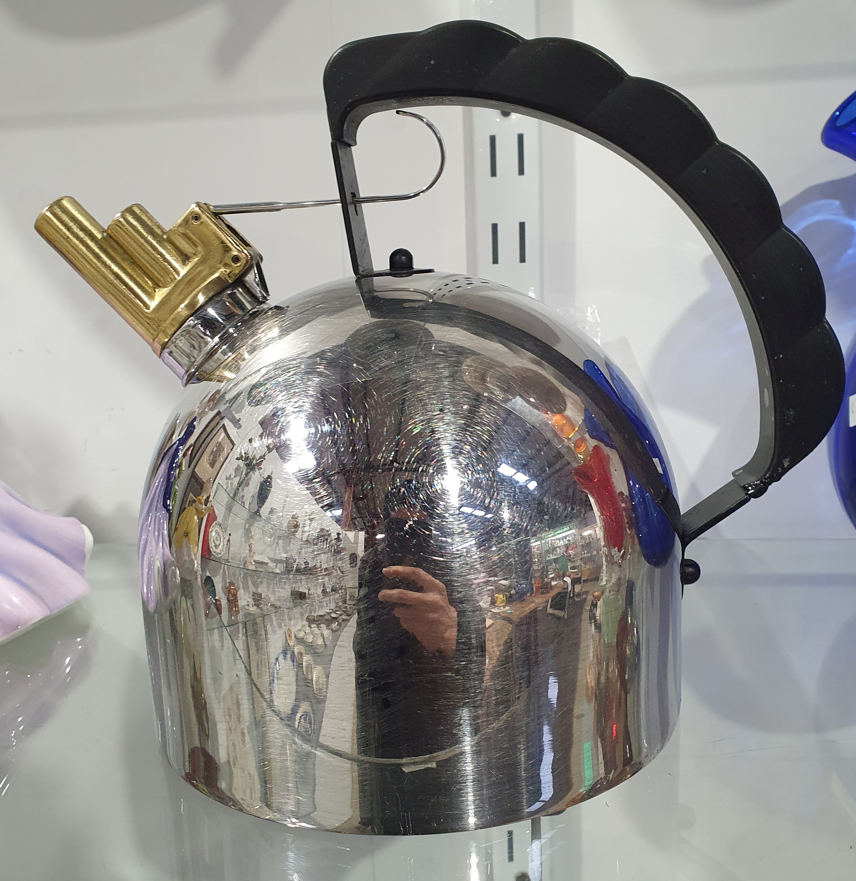Richard Sapper | AN ALESSI KETTLE | MutualArt
