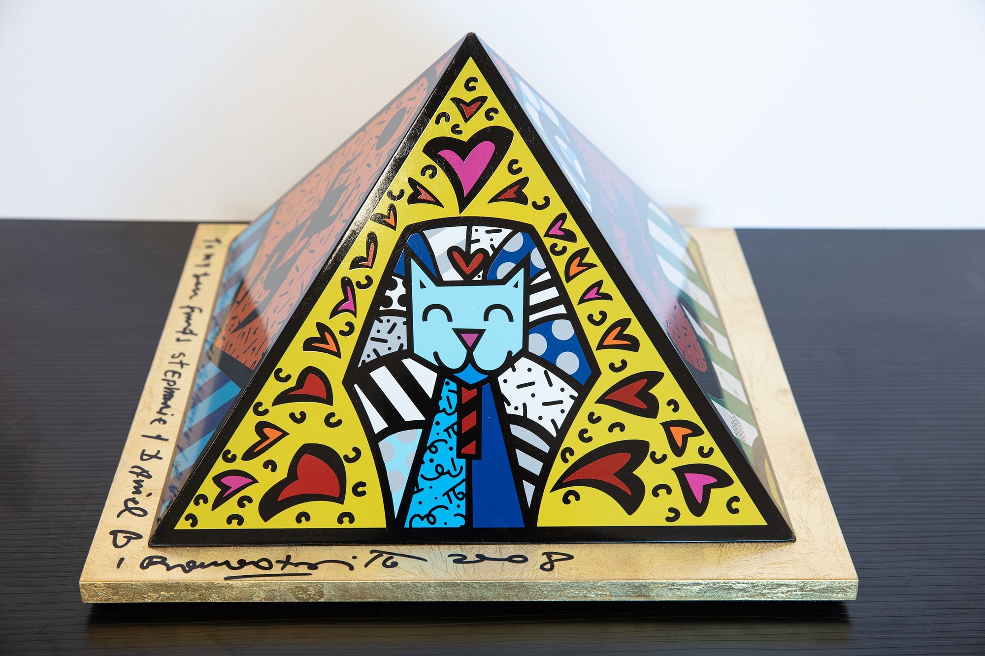 Romero Britto | PYRAMID | MutualArt