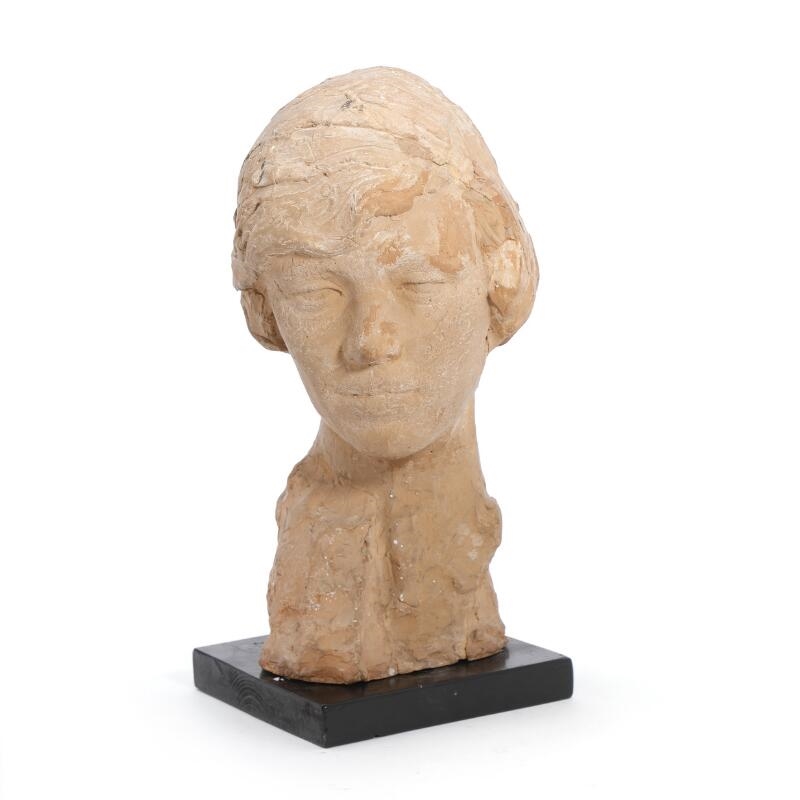 Mogens Kruse Bøggild | Portrait bust of Inge Finsen | MutualArt