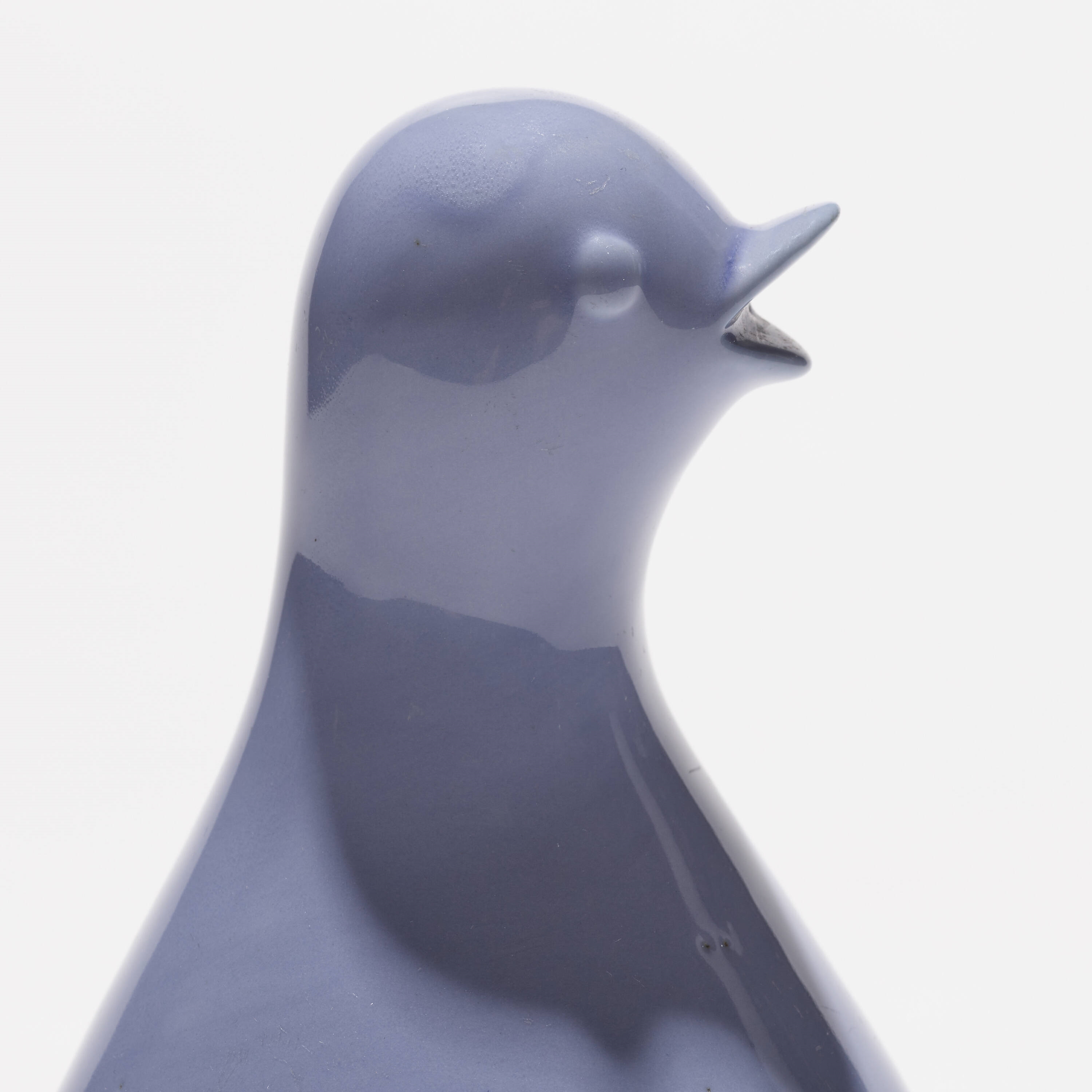 Eva Zeisel | Bird (talcum powder dispenser) (Circa 1950) | MutualArt