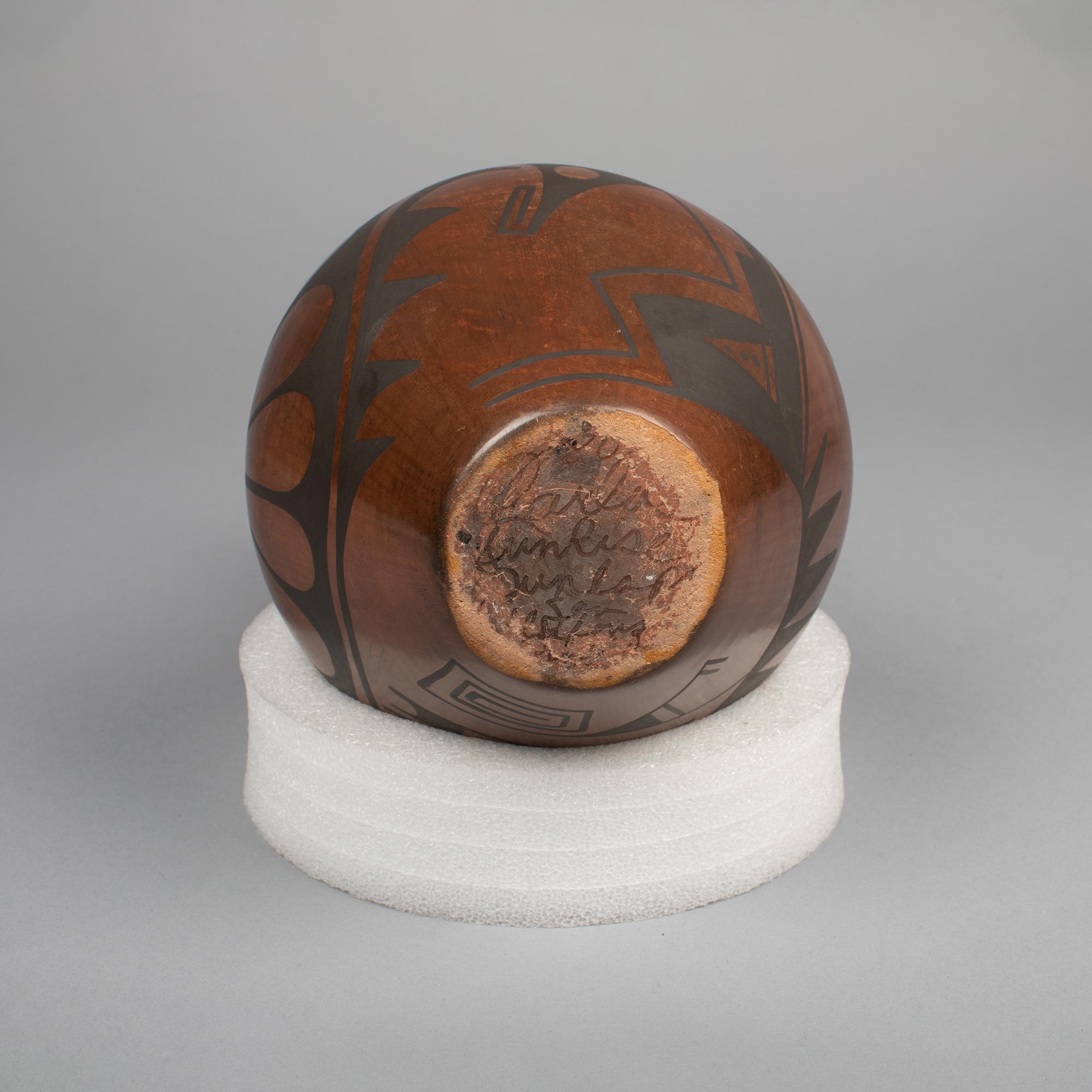 Carlos Dunlap | Vase (Circa 1925) | MutualArt