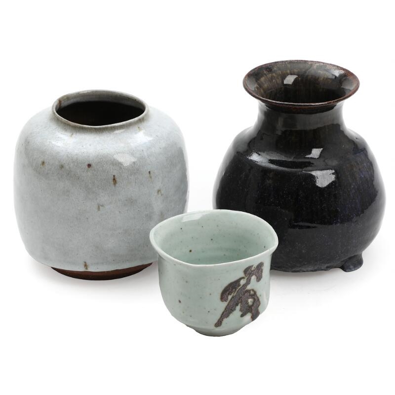 Jørgen Lai Knudsen | Four sided stoneware bowl | MutualArt