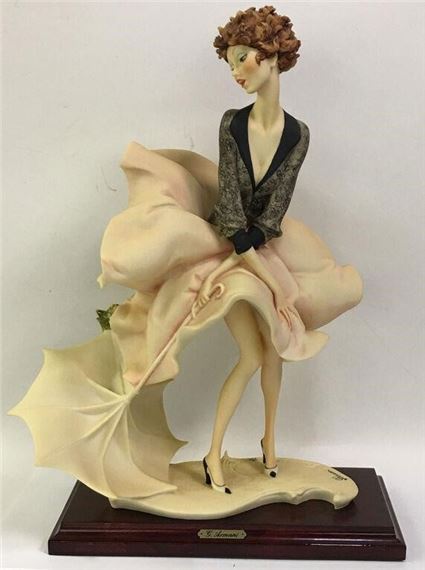 Giuseppe Armani | G. Armani Florence Figurine | MutualArt