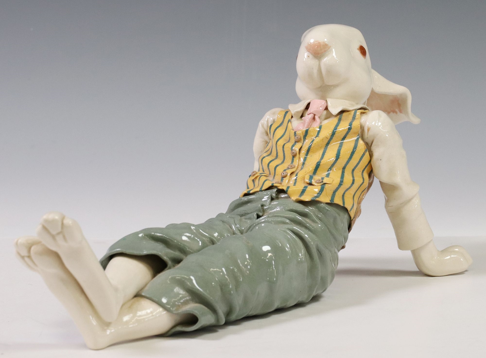 Ken Ward | Figure of a reclining rabbit (20th Century) | MutualArt