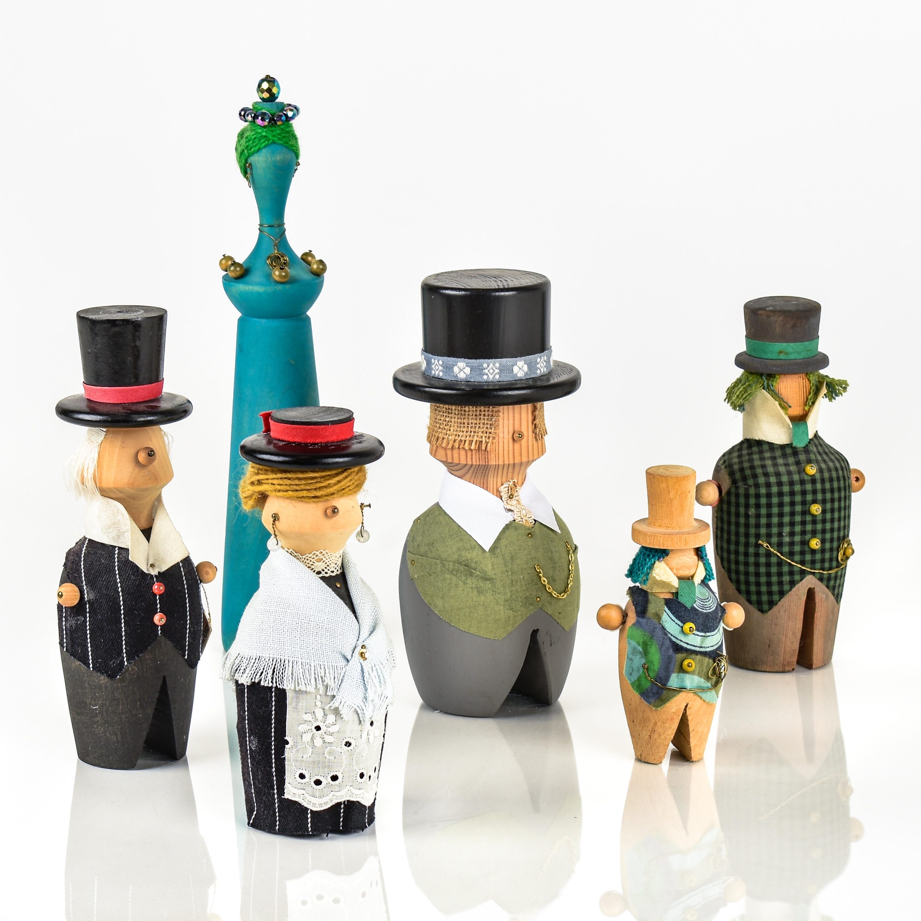 Clara Salander | Collection of sculptures of carved wood with a variety ...