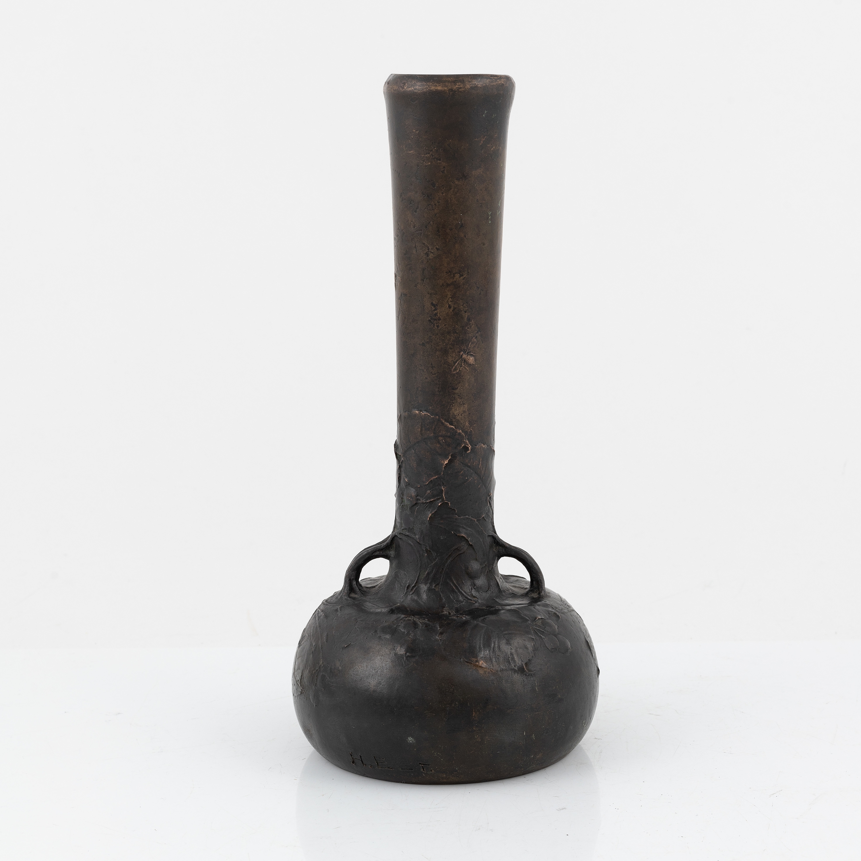 Hugo Elmqvist | vase | MutualArt