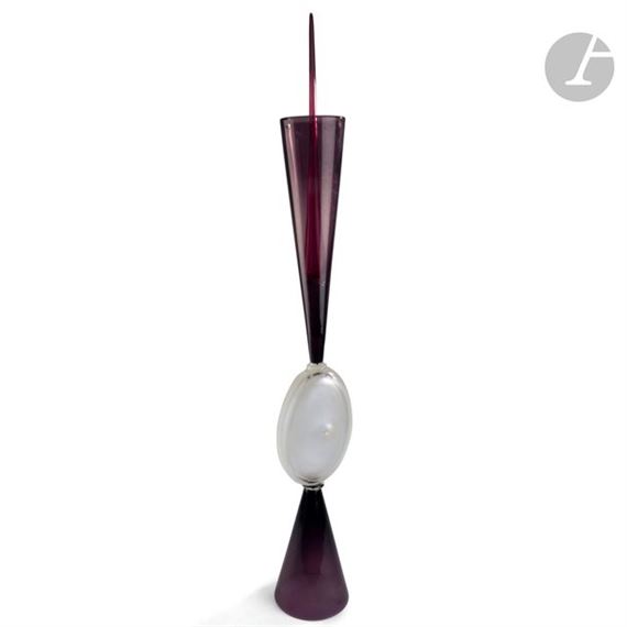 Nick Mount | Sculpture of two elements in blown and cut glass, in ...