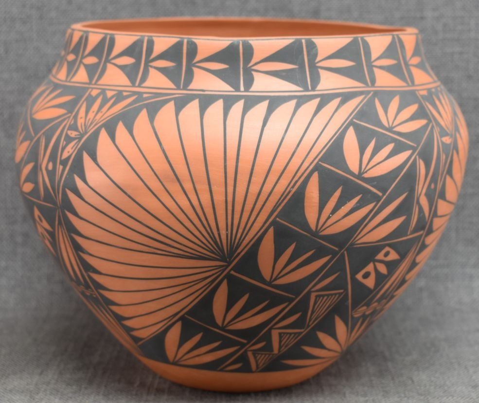 Ophelia S. Leon | ACOMA INDIAN CERAMIC OLLA (2000s) | MutualArt