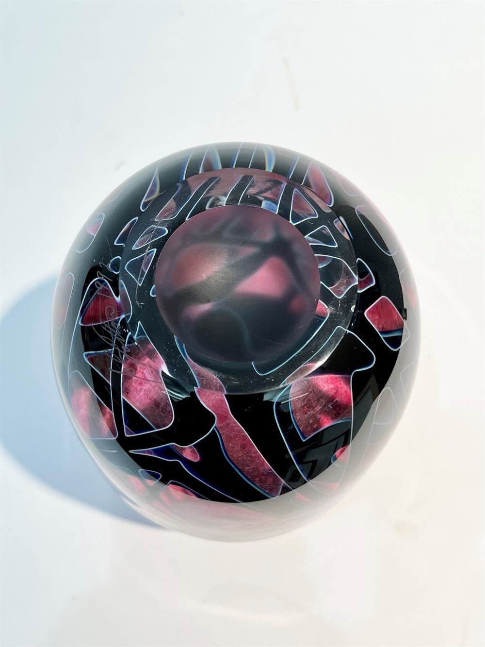 John Lotton | PAPERWEIGHT VASE, 1992 (1992) | MutualArt