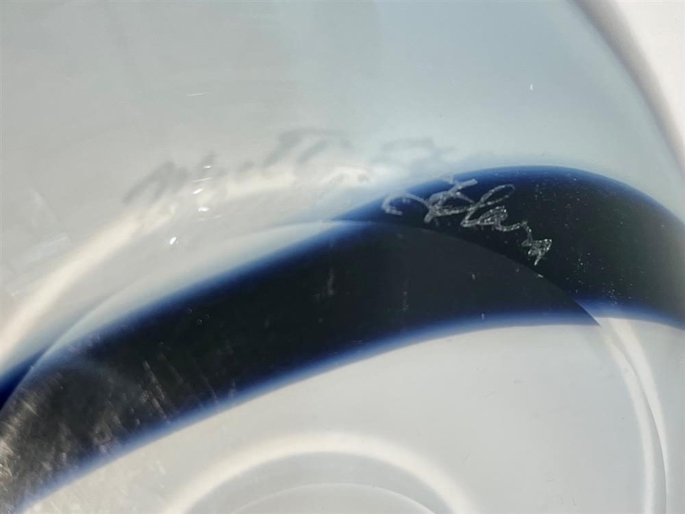 Charles Lotton | MULTIFLORA VASE, 1999 (1999) | MutualArt