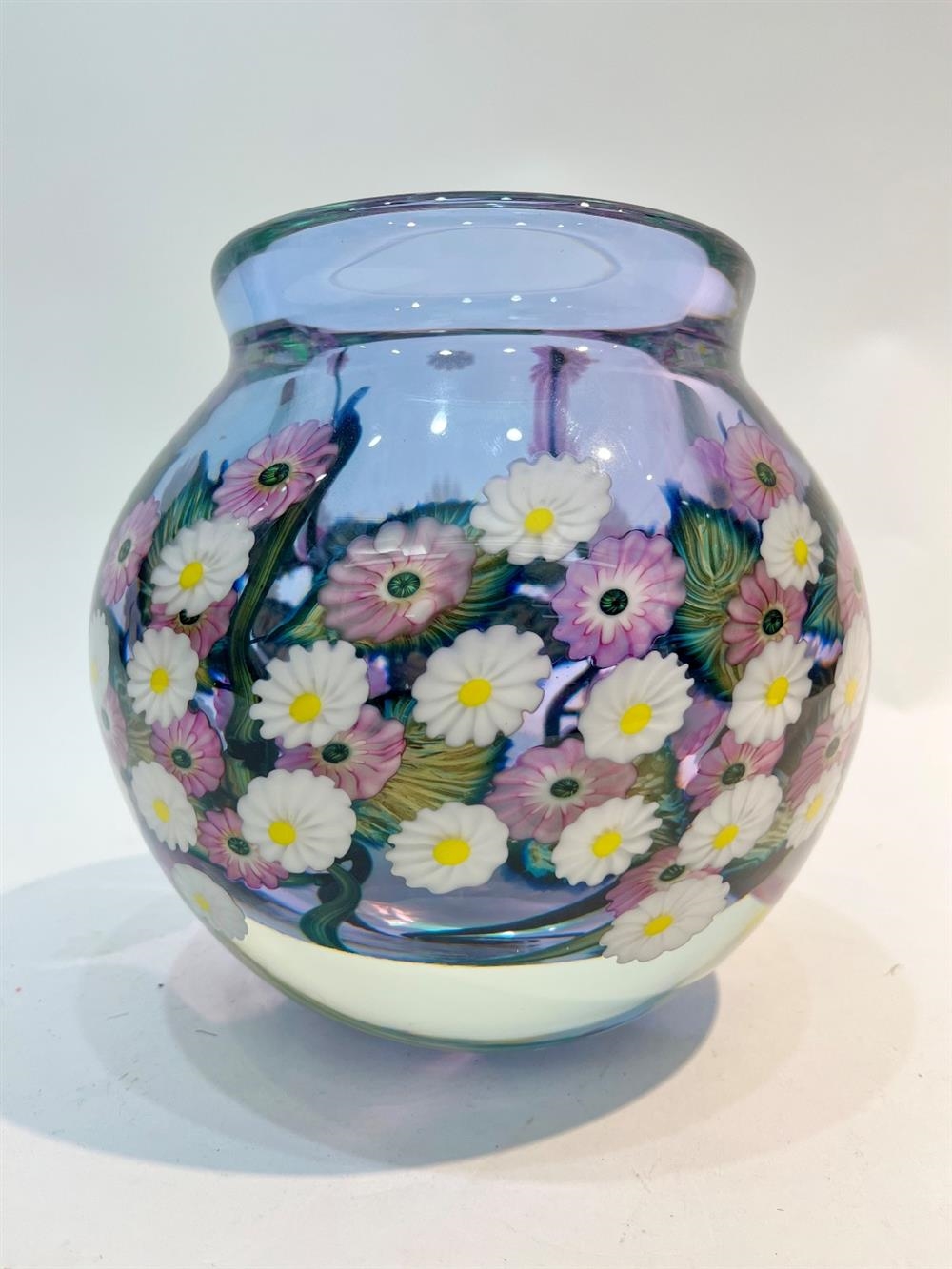 Daniel Lotton | PAPERWEIGHT VASE, 2004 (2004) | MutualArt