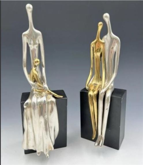 Ruth Bloch | Seated Figures | MutualArt