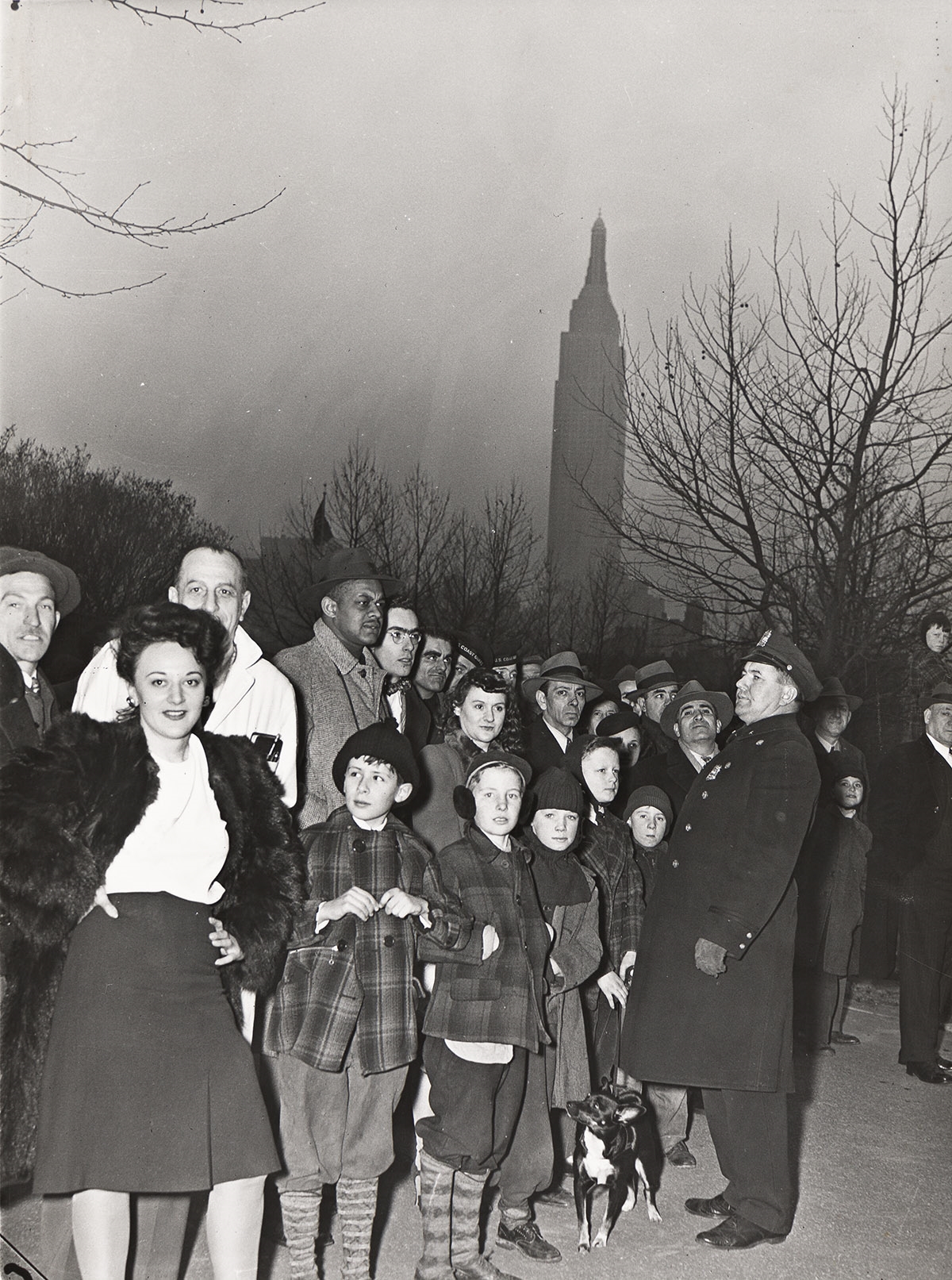 Weegee | WEEGEE [ARTHUR FELLIG] (1899-1968) | MutualArt