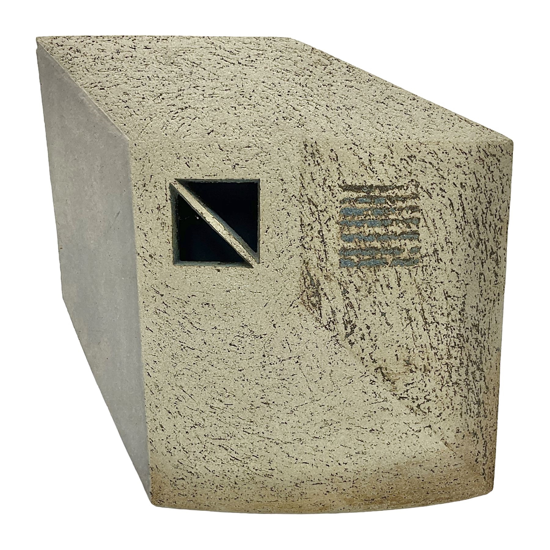 Ben Arnup | trompe l'oeil angular form sculpture | MutualArt