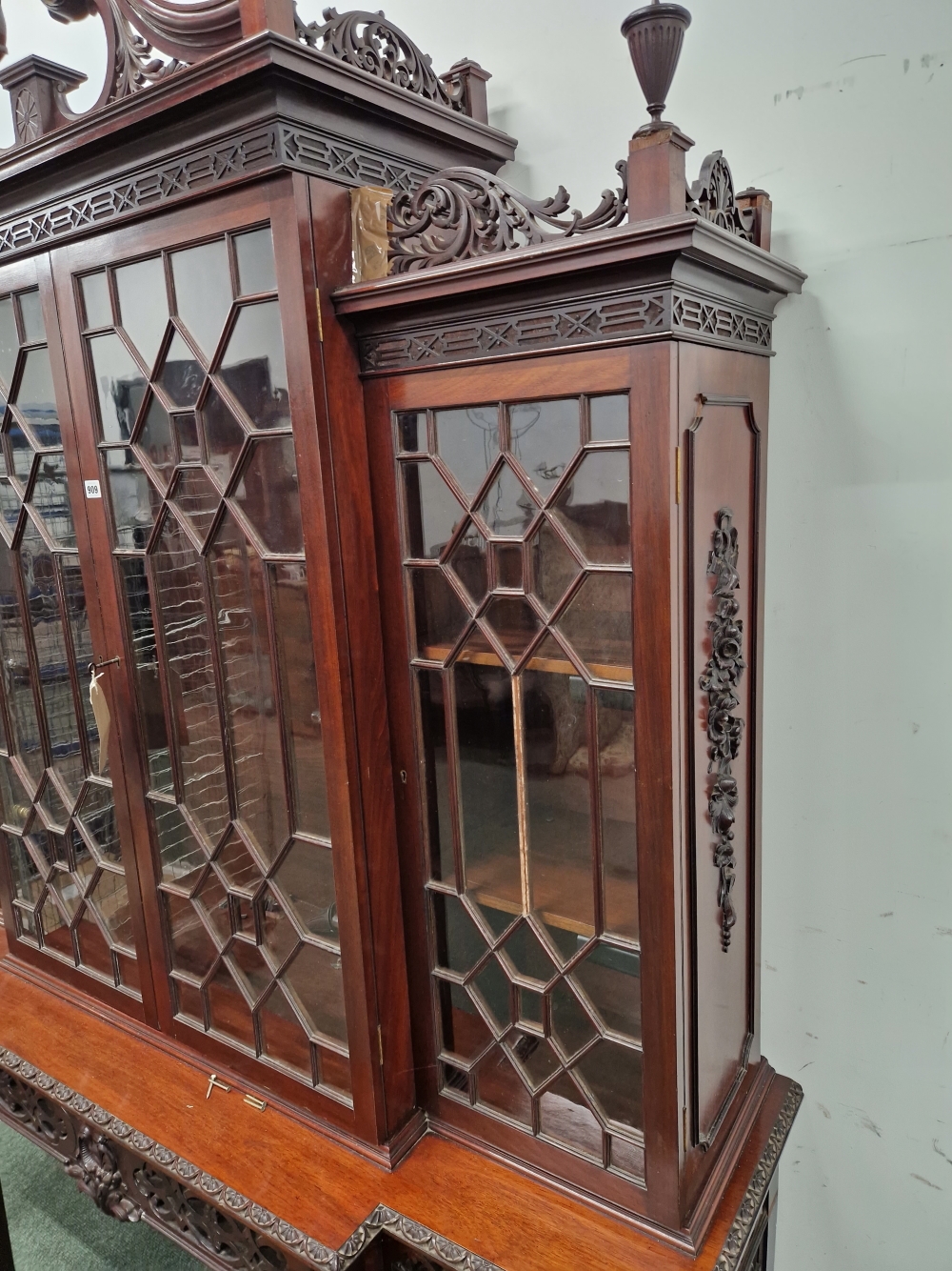 James Hicks | A MAHOGANY BREAKFRONT DISPLAY CABINET | MutualArt