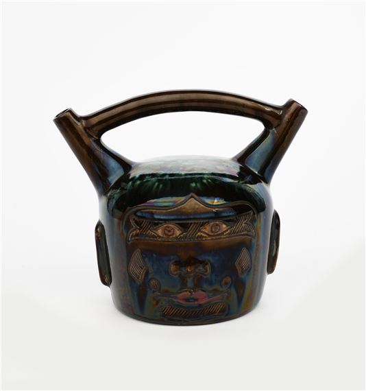 Christopher Dresser | A rare Linthorpe Pottery Peruvian pouring vessel ...